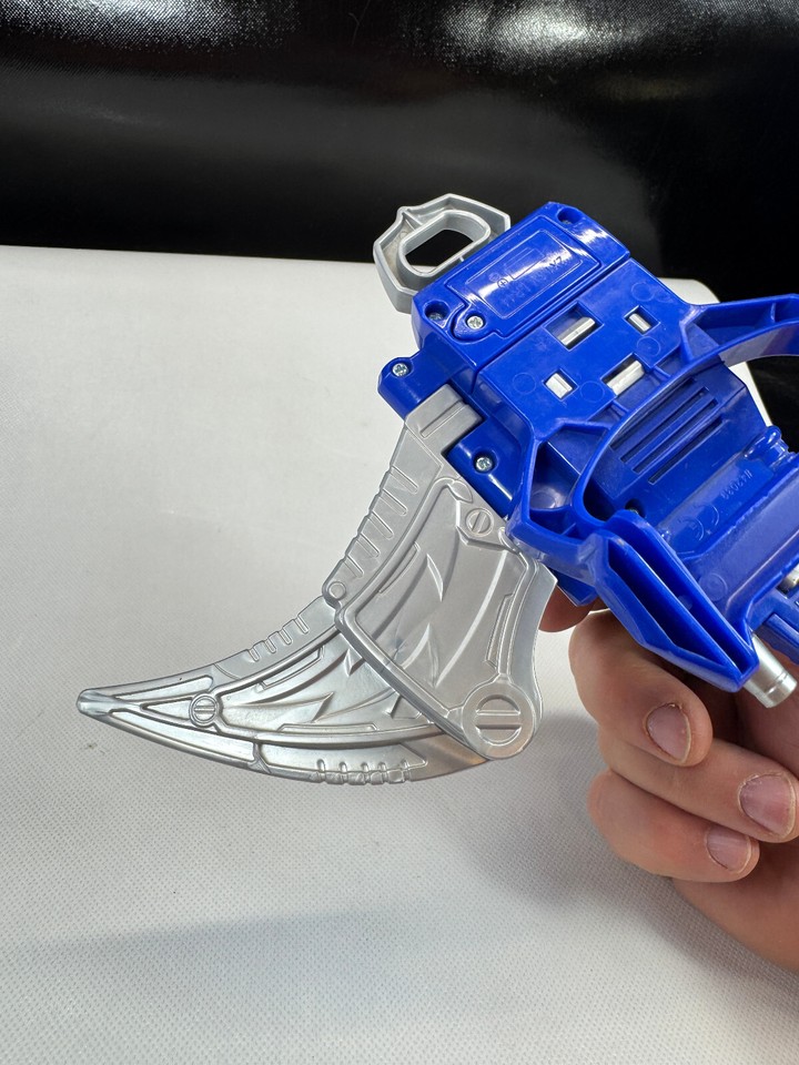 BANDAI Power Rangers Dino Super Charge Gold Ptera Morpher Gaburi ...