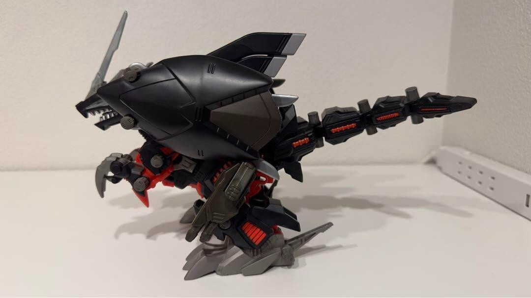 Zoids Geno Breaker Jet Takara Tomy ZOIDS Death Sauer AZ 07 Model Kit