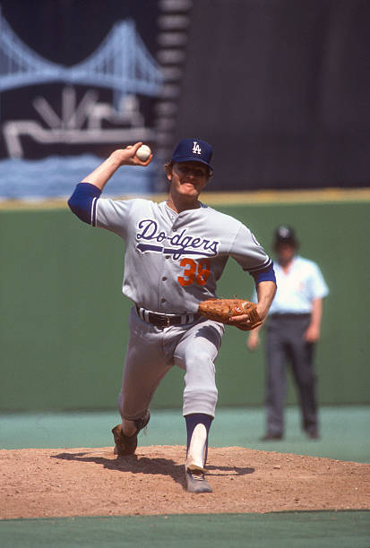 Dave Goltz Of The Los Angeles Dodgers 1980 Baseball Photo 2 | eBay