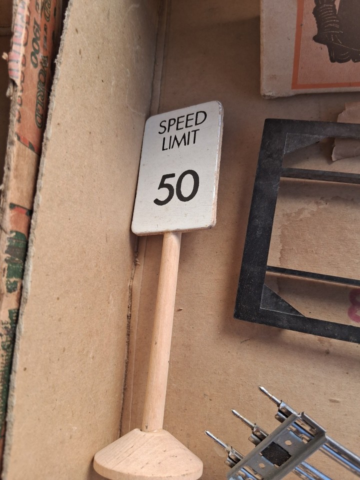 1923 Lionel electric trains multivolt transformer box With Contents | eBay