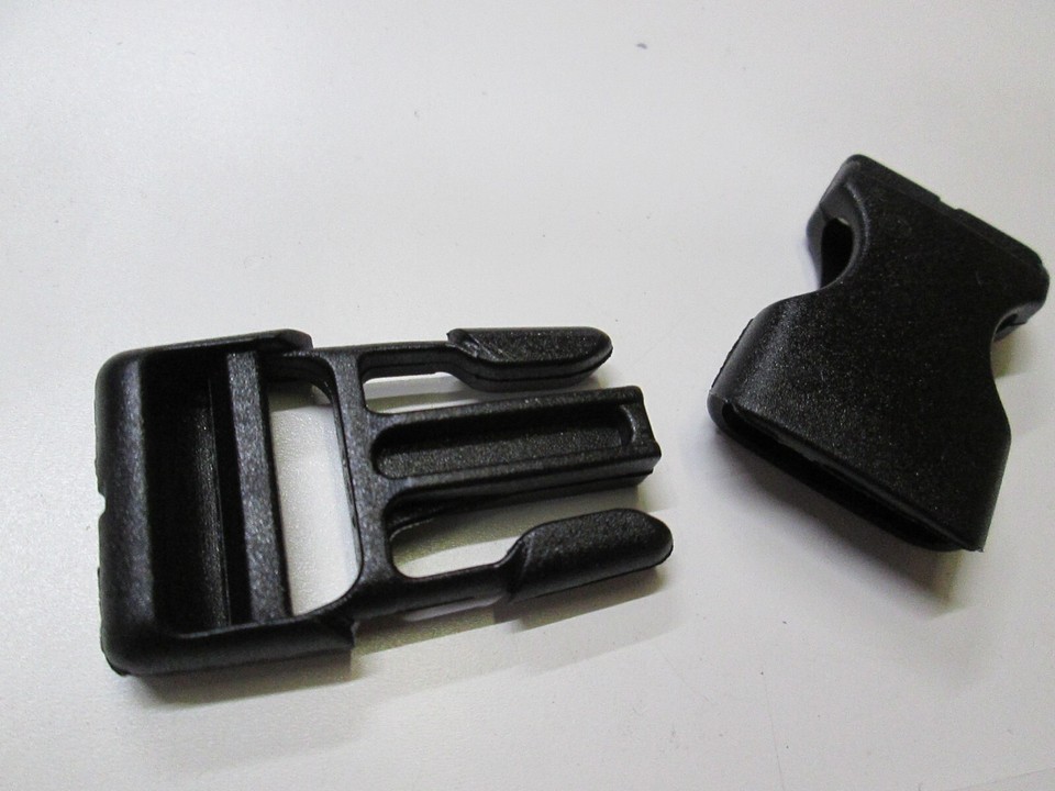 ONE THOUSAND THREE HUNDRED 1300 MALE FEMALE SNAP BUCKLE - FOR 3/4" INCH ...