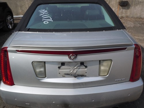 2005 2006 Cadillac STS Rear Trunk Deck Lid W/ Spoiler & Brake Light OEM ...