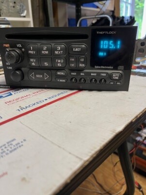 Chevy GM Delco Electronics TheftLock AM/FM CD Radio Car/Truck 09356055 ...