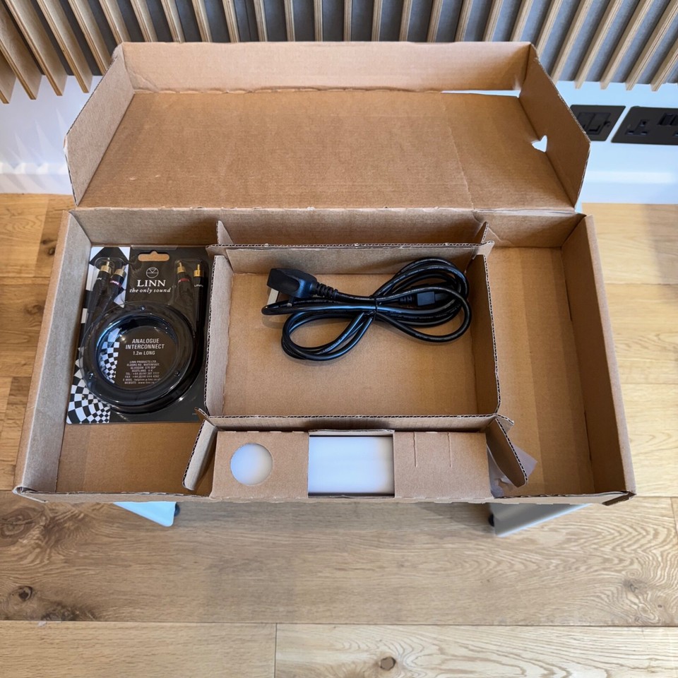 Linn Akurate DS Digital Music Player, Pristine, Authorised Dealer, Pre-owned | eBay UK