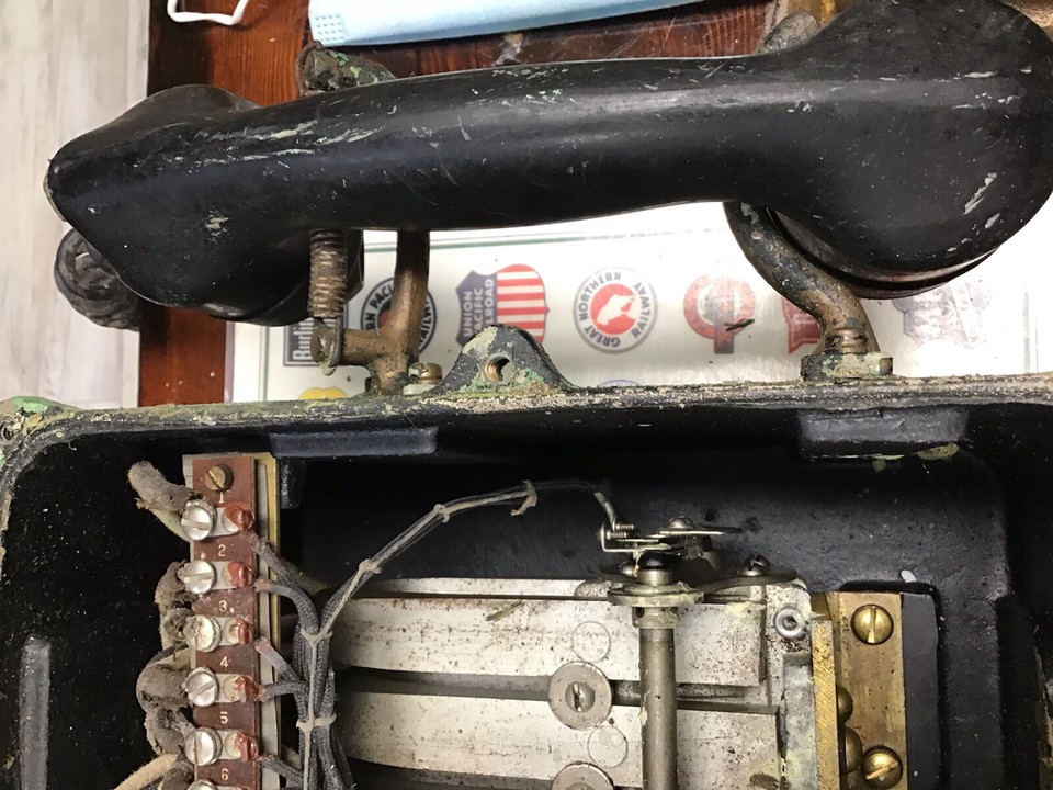 US NAVY BENDIX MARINE DIVISION N Y. WW2 SOLID BRASS BATTLESHIP ...