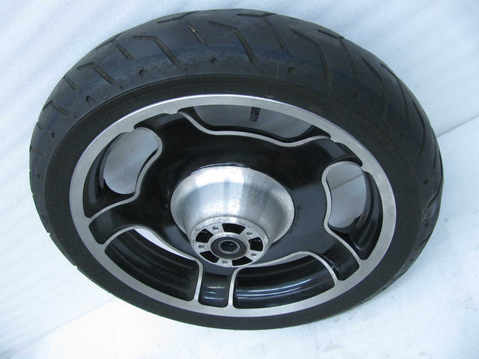 Harley Davidson 18" x 3.50" Airstrike Front Wheel & Tire Touring Street ...
