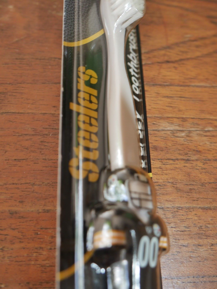 AWESOME Youth Jersey Toothbrush NFL PITTSBURGH STEELERS Officially ...