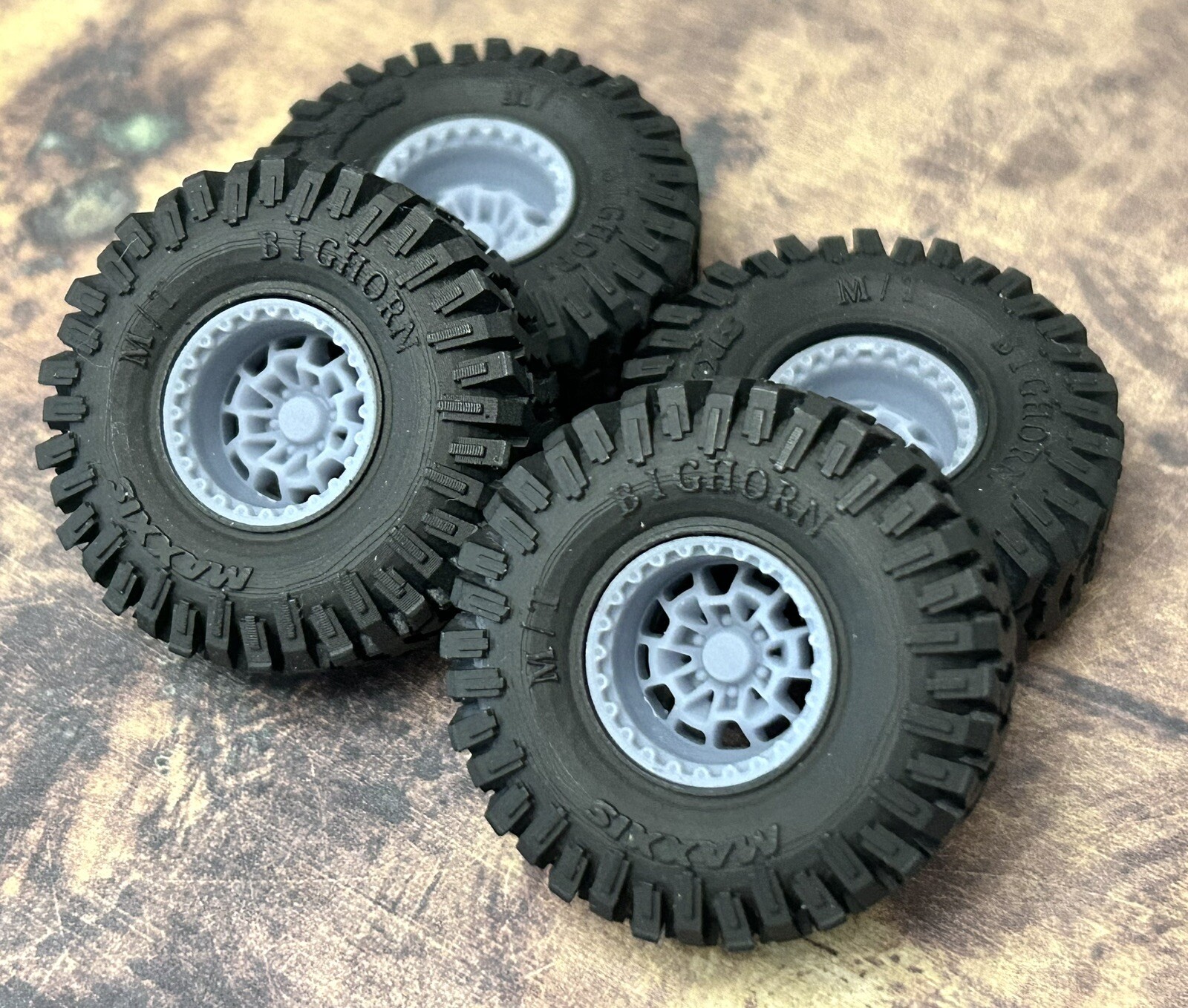 1/24 Scale: 15-Inch “KMC Summit” Wheels W/ Huge 35-inch Mud Tires ...