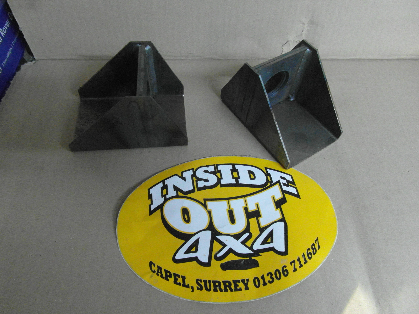 RANGE ROVER / DISCOVERY UP TO 98 BODY MOUNTS WELD ON BRACKET SALE IS ...