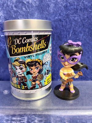 DC Comics Bombshells series 2 Vinyl Figures 2017 Loose Huntress with ...