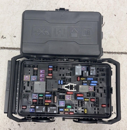 GENUINE GM PARTS FUSE & RELAY BOX FOR 16-17 MALIBU 84144636 | eBay