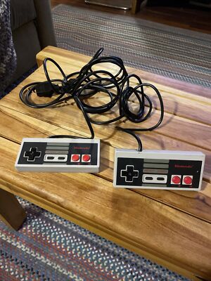 2 Video Game Controllers NES Nintendo Entertainment System Original NES ...
