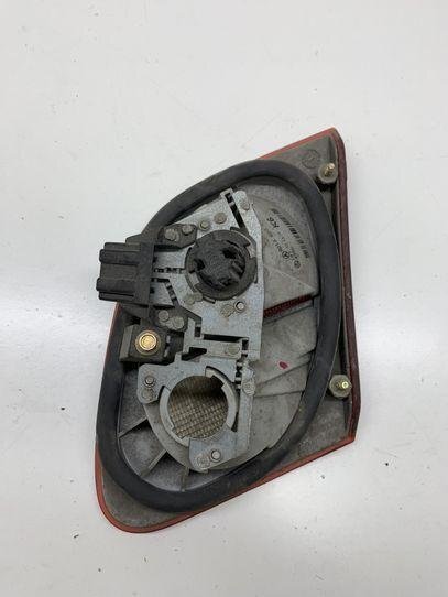 MERCEDES-BENZ E W210 Heckklappenleuchte links A2108200964 Diesel 70kw ...