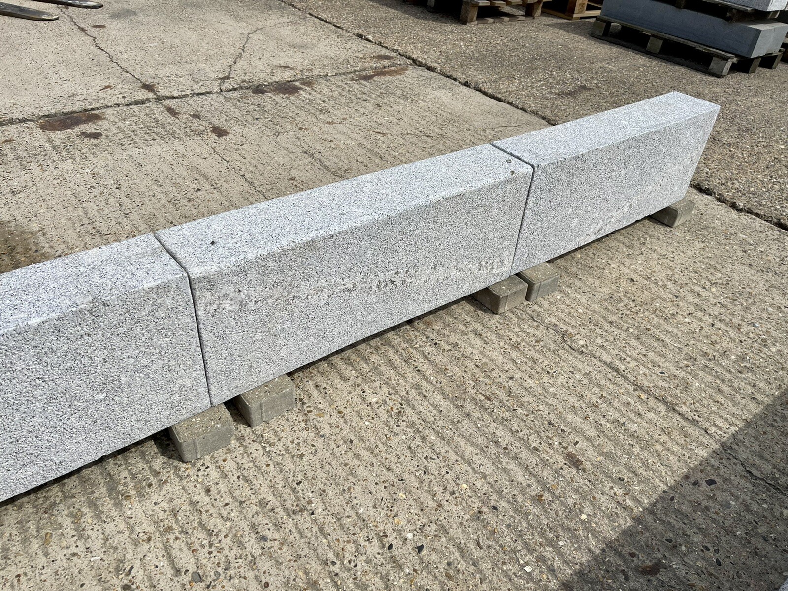 GRANITE KERBS , EDGING ALMOST STRAIGHT RADIUS DOUBLED SIDED MANY USES ...