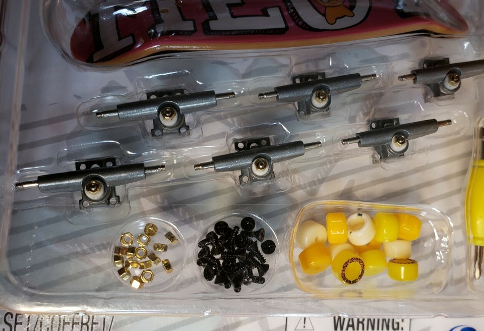 TECH DECK 4 Pack Finger Cat Boards MEOW SKATEBOARDS Trucks Wheels | eBay