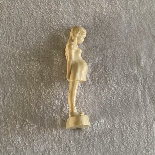 Vintage WW2 Kilroy Was Here Statue Figure Pregnant French Girl Bakelite ...