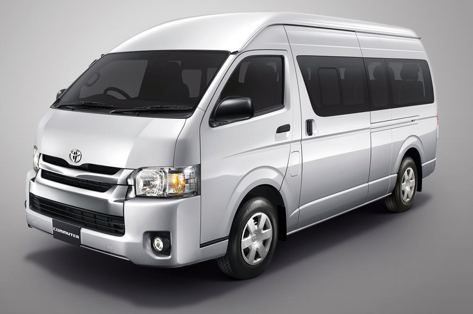 05-17 Toyota Hiace H200 commuter Tailgate rear back door handle opener ...