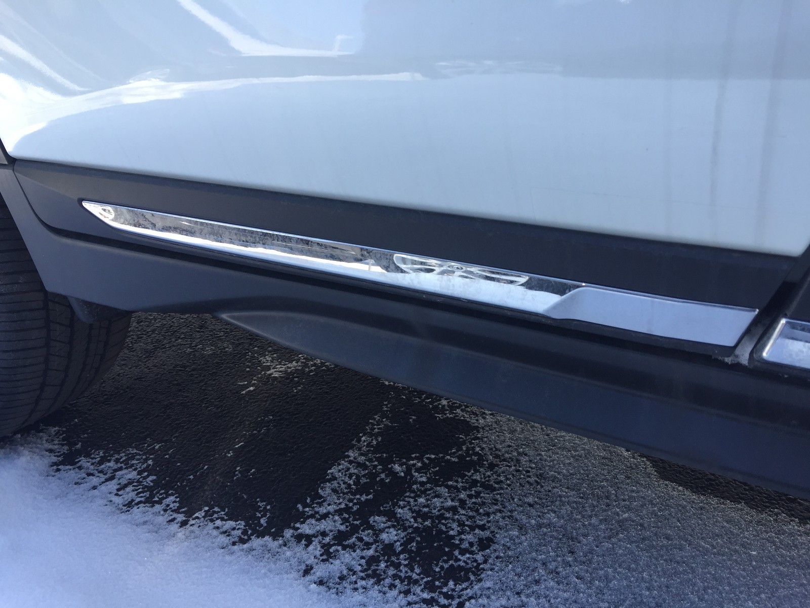 NEW OEM 2014-2018 NISSAN ROGUE PASSENGER SIDE CHROME REAR LOWER DOOR ...