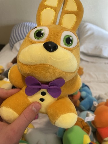 FNAF Five Nights At Freddy’s Spring Bonnie Hot Topic Exclusive Funko ...