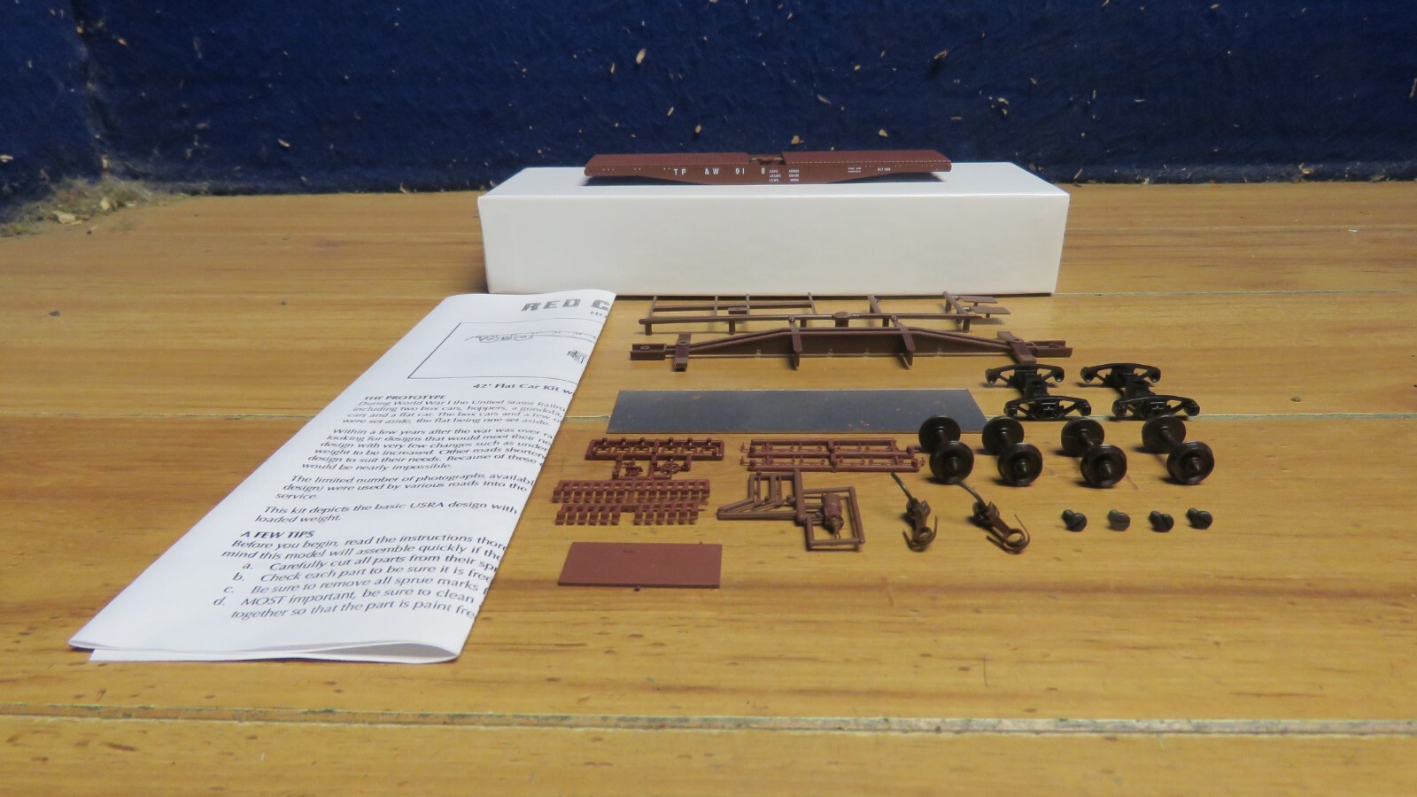 Red Caboose HO 42' FLAT CAR RC-2262B T.P.& W 918 KIT UNBUILT BOXED ...
