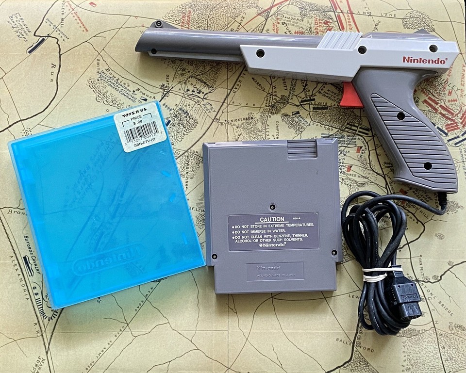 Super Mario Bros And Duck Hunt Nintendo Game W/ Zapper Gun 1985 Retro ...