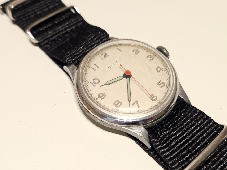 VINTAGE RARE WW2 ERA MILITARY STYLE 36mm SWISS MECHANICAL MEN'S WATCH ...