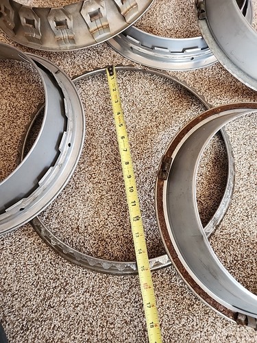 Lot Of 6 Vintage Car Trim Rings Beauty Rings 1960's Various Wheel Sizes ...