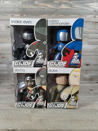 Lot 4 G.I. Mighty Muggs - Duke ,Snake Eyes ,Destro, Cobra Commander ...