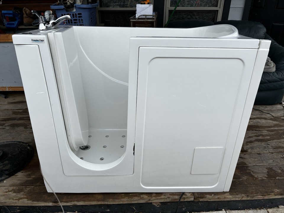 P1375 Premier Care Walk In Bath Tub with Drain and Plug In White LOCAL ...