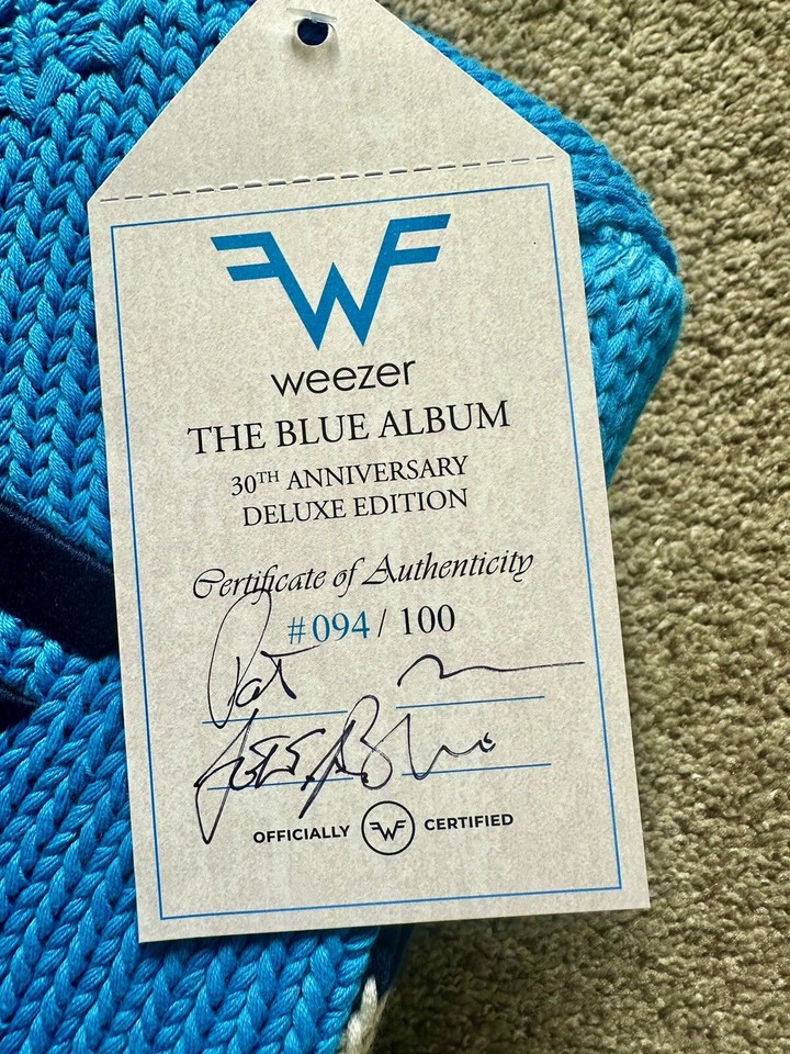 Weezer Blue SIGNED 30th Super Deluxe Vinyl LP Box Set w/ Sweater Sleeve ...