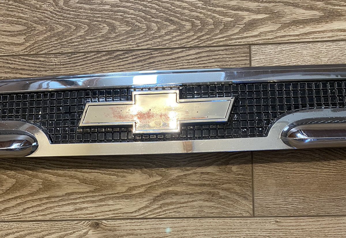 1959 Chevrolet Chevy Apache 31 Pick Up Truck OEM Hood Emblem 3752521 | eBay