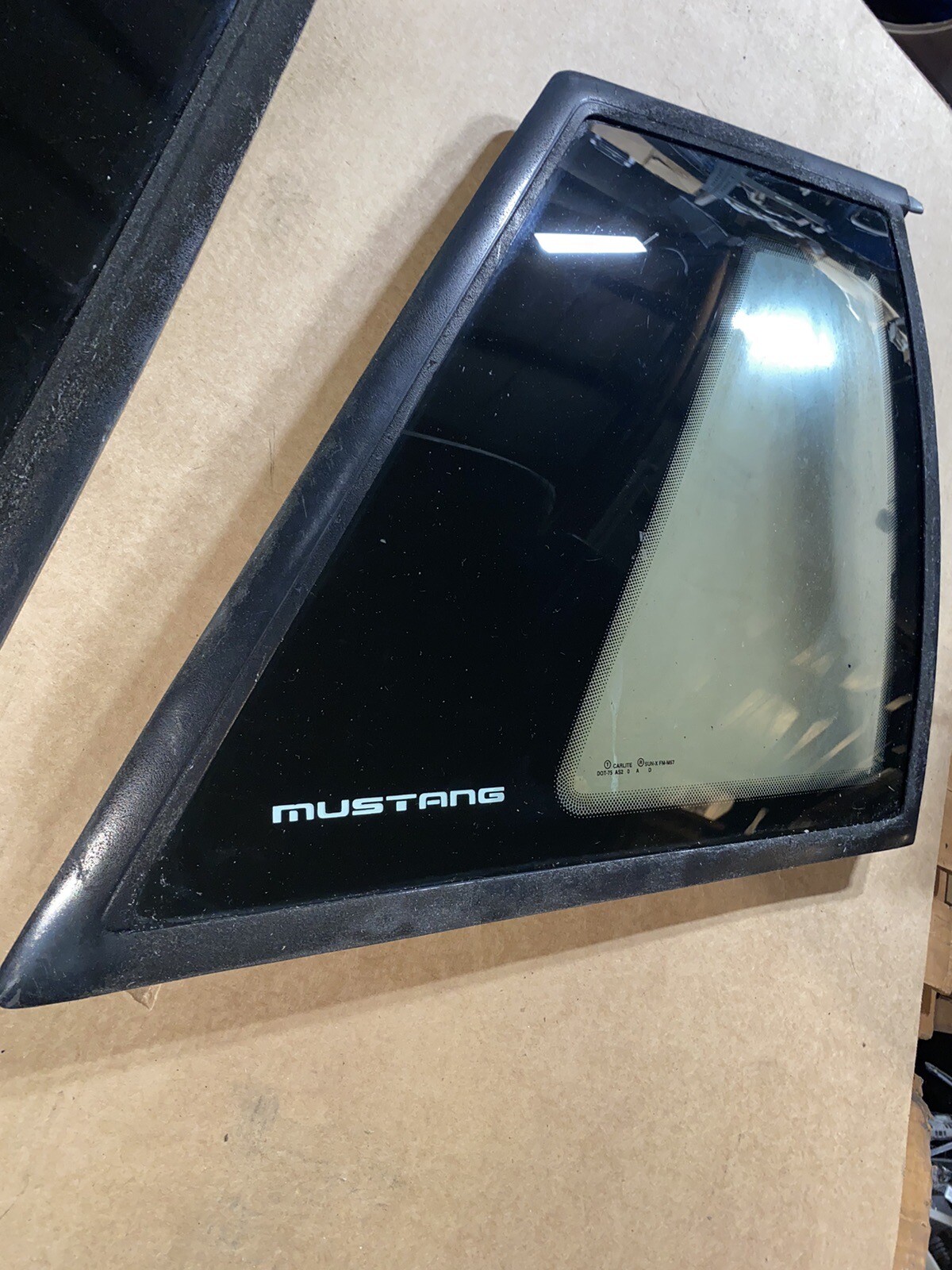 1987-1993 ford mustang notchback carlite quarter window glasses notch ...