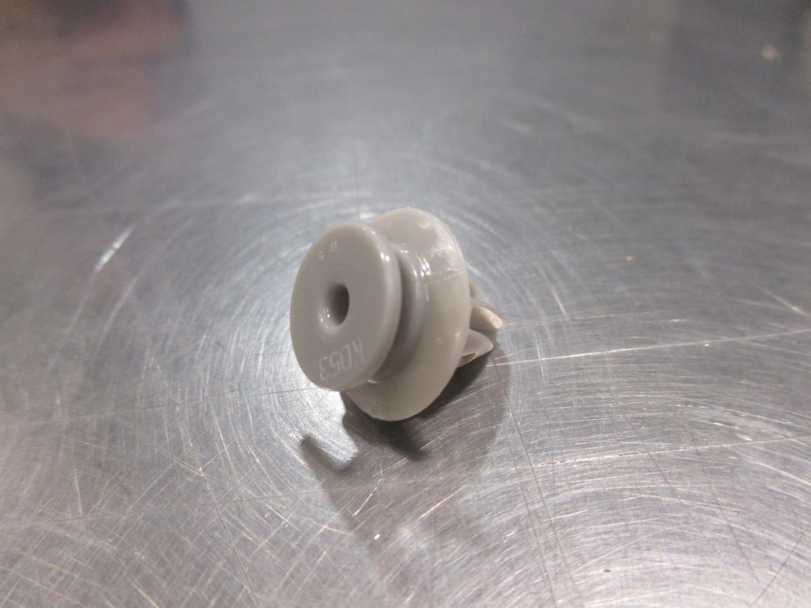 Mazda OEM KD5351W24 Exterior-wheel Opening Molding Retainer Clip for ...