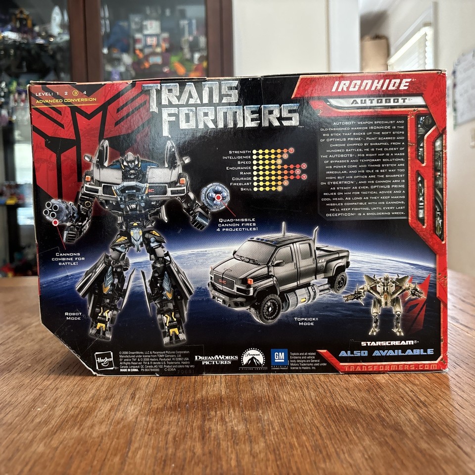 Transformers 2007 Movie Voyager Class Ironhide Action Figure Autobot ...