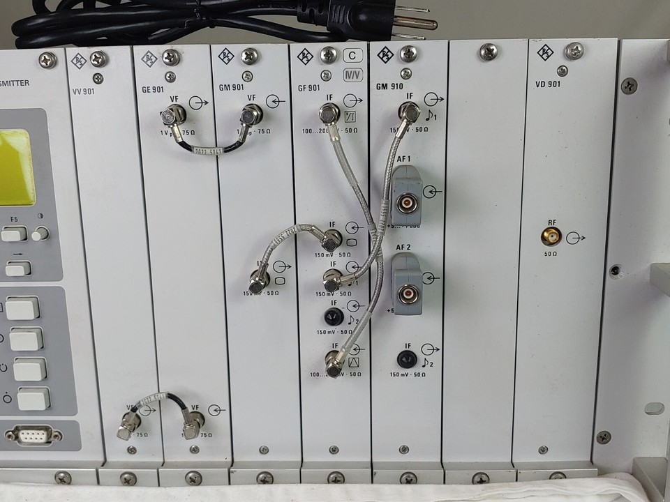 Rohde & Schwarz 2051.7005.29 TV Sender Transmitter Exciter Add on Rack ...