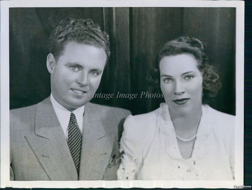 1936 Fred Snite Poses Outside Iron Lung With Wife 7X9 Historic Vintage ...