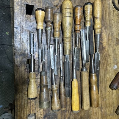 LOT Of 14 VINTAGE CHISELS gouges Taylor Greenlee Butcher Swan Smith ...