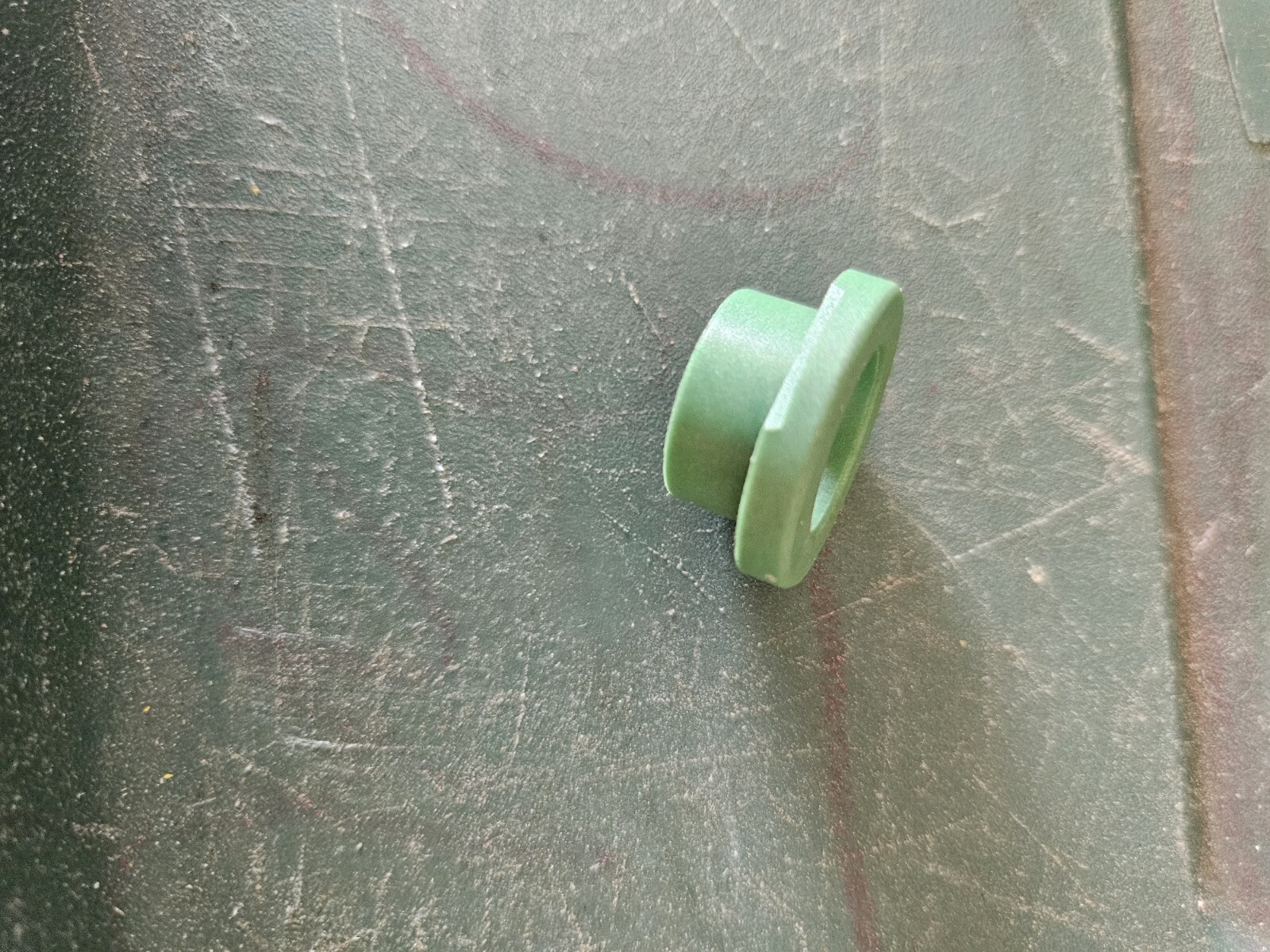 OEM VOLVO TRANS COOLER HOSE LOCKING CAP COLLAR 85131659 | eBay