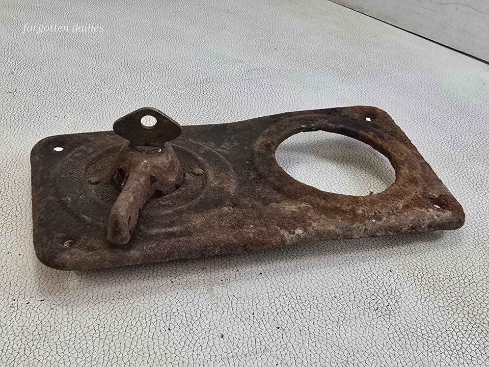 Vintage Original 1919 - 1925 Ford Model T Switch Gauge Dash Plate Rat ...
