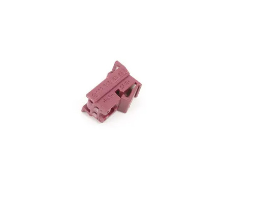 OEM MERCEDES-BENZ GLA X156 ADDITIONAL BRAKE LIGHT PLUG A0375456028 ...