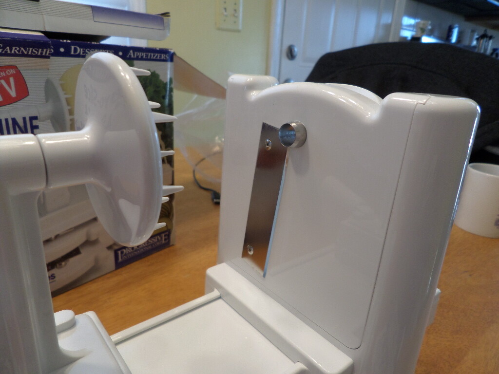 Progressive Pro- Slice 4 Piece & Garnish Machine - used once | eBay