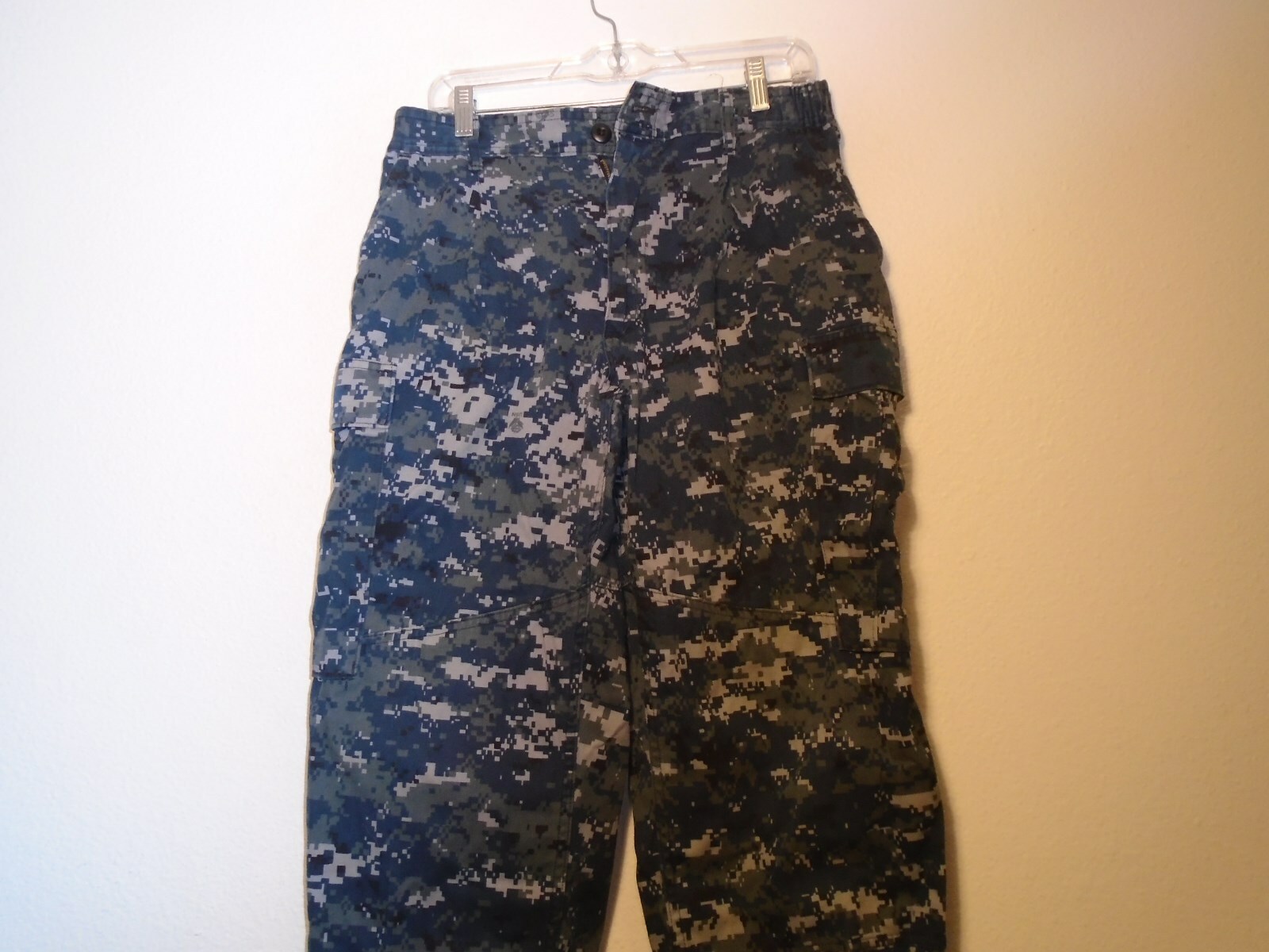 USN US Navy Working Uniform Type II NWU Blue Pants Medium Short Lorenzo ...