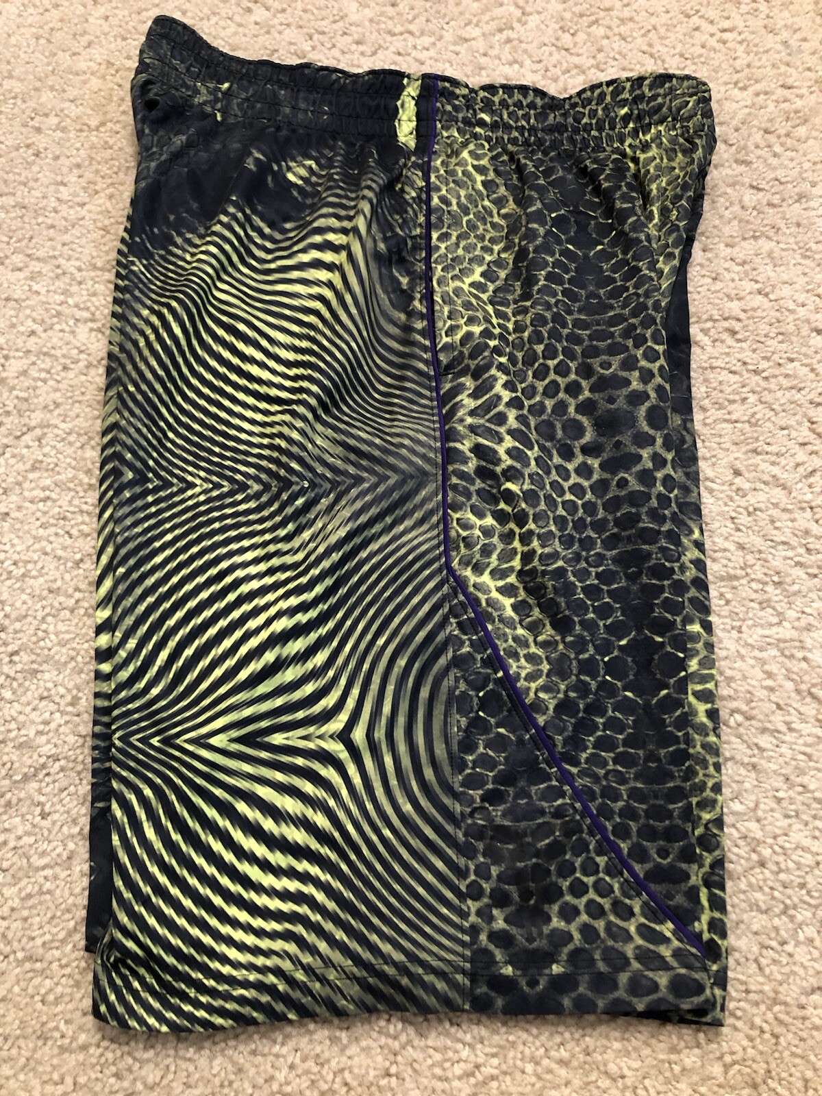 Nike Dri-Fit Kobe Bryant Black Mamba Snake Skin Baske… - Gem