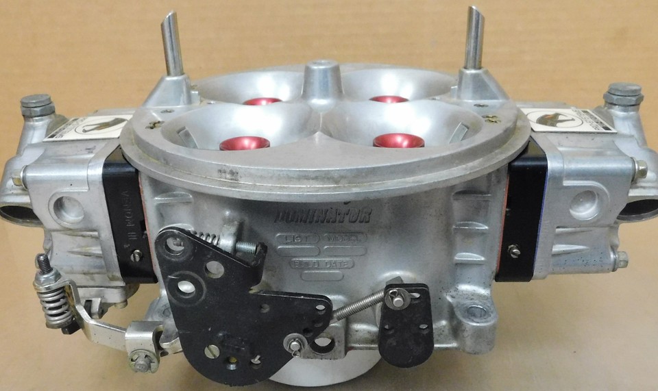 Holley AED Perf 1050CFM HP 4500 Dominator, Dual Feed, Double Pump, 3 ...