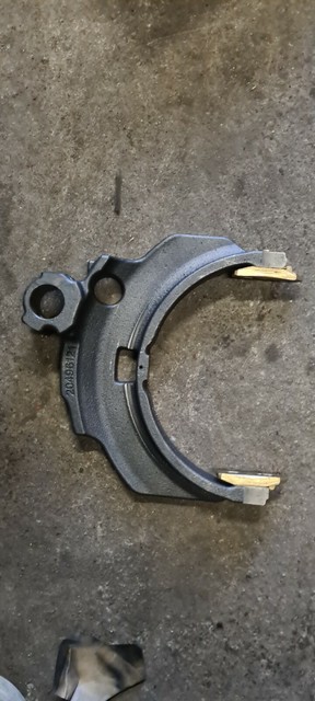 Selector Fork Transmisson Shift Linkage Volvo FH 21512541 23105541 for ...