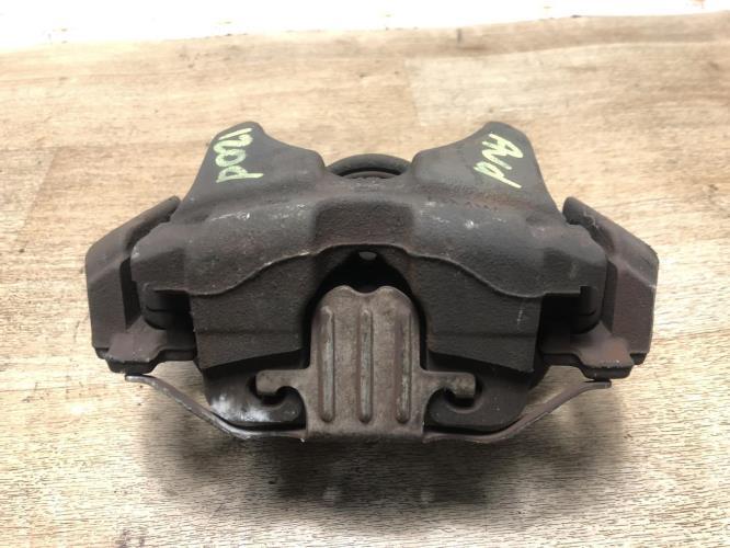 Etrier avant droit (freinage) BMW SERIE 1 E87 34116776528 | eBay