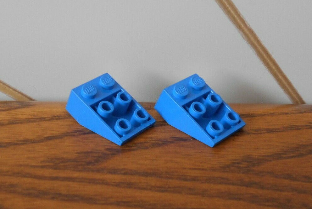 BLUE 2x3 3x2 brick with inverted slope x2 LEGO genuine Vintage Legoland ...
