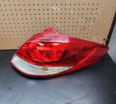 2012-2017 Hyundai Veloster Tail Light Right Passenger Side OEM | eBay