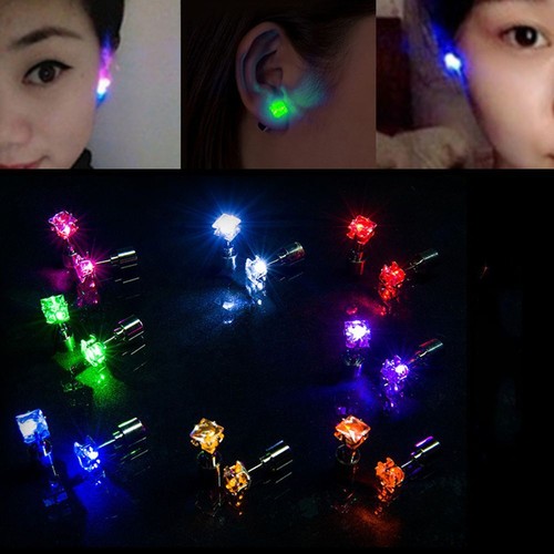 Gift Christmas Luminous Earrings LED Ear Studs Blinking Studs Earrings ...