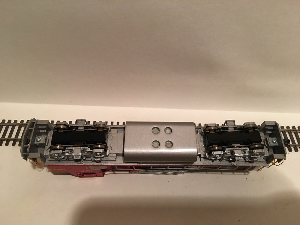 HO Athearn RTR 91503 Santa Fe GP60M Powered Diesel Locomotive ATSF #127 | eBay